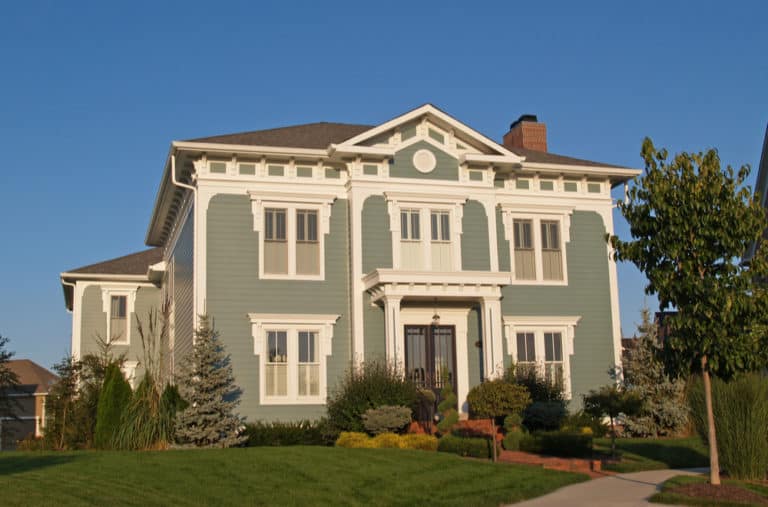 31 Green Vinyl Siding House Ideas